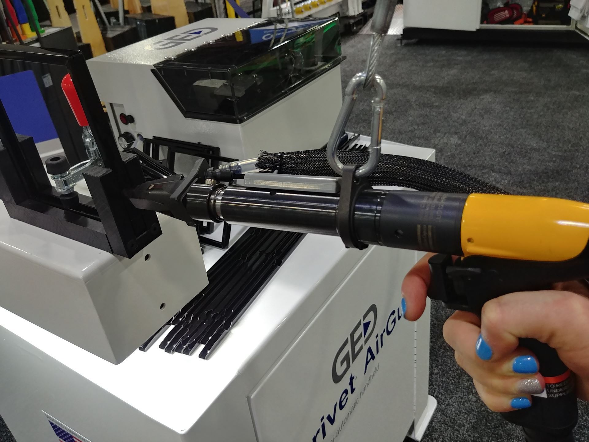 Screw Gun for Inserting Scrivet fasteners into Intercept Spacer Frame ...